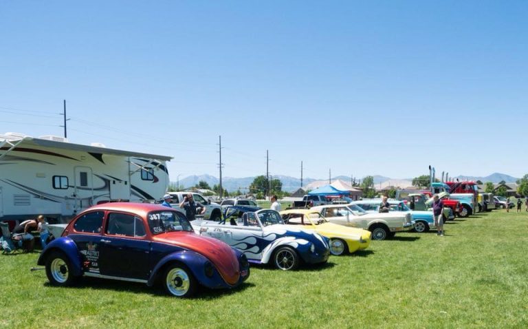 Grinchfest-Car Show - Utah Car Culture