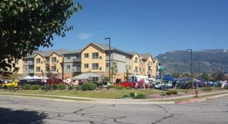 Treeo Senior Living Car Show - Utah Car Culture